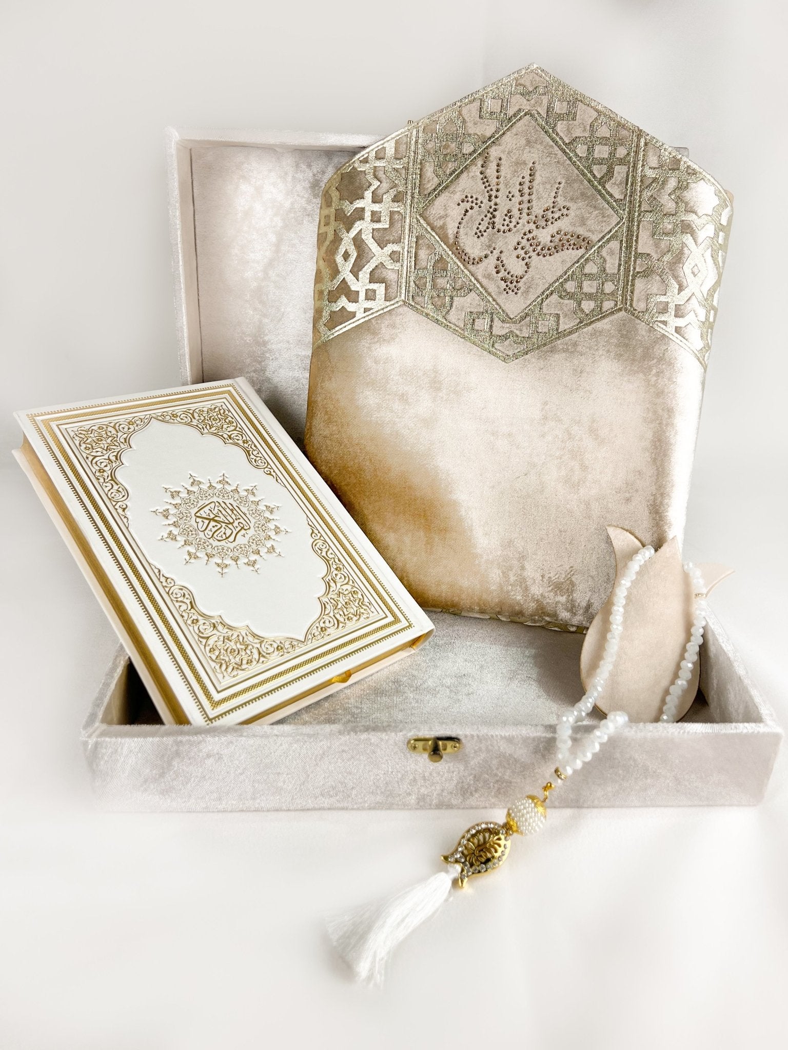 Luxury Islamic Gift Box Set, Gold Prayer Rug, Quran & Rosary Ottoman ...