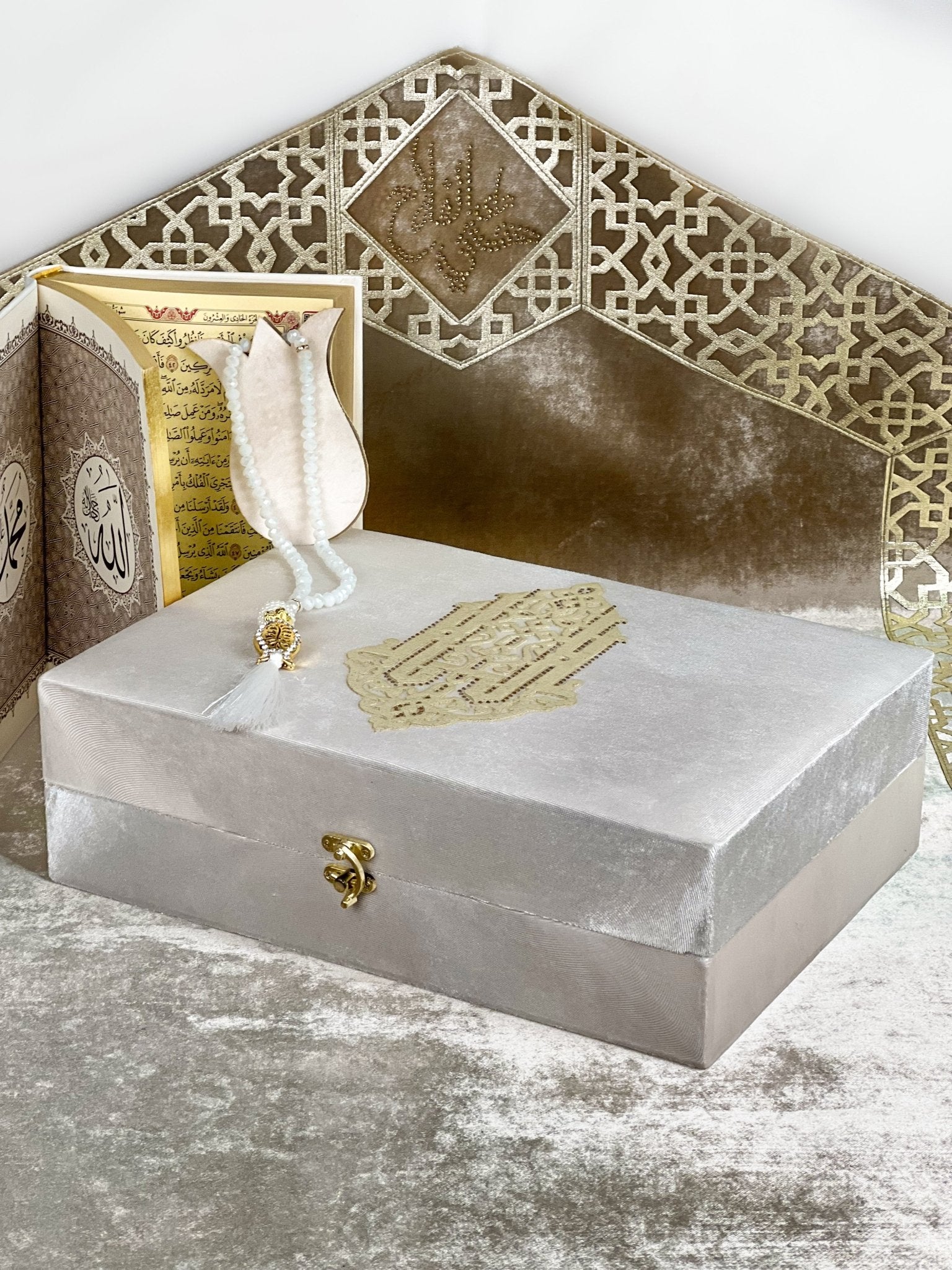 Luxury Islamic Gift Box Set, Gold Prayer Rug, Quran & Rosary Ottoman ...